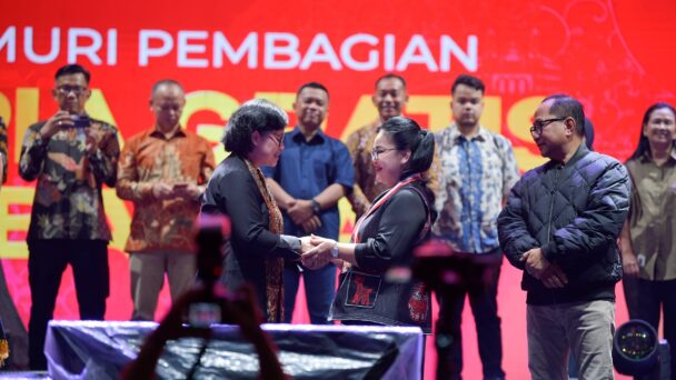 Lumpiavaganza Semarang Pecahkan Rekor Dunia MURI, 10.052 Lumpia ...